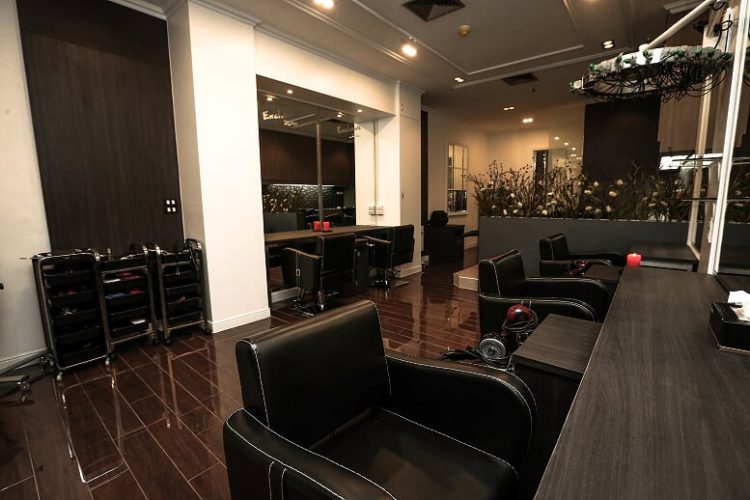 SALON RECOMMENDED “Exclusive Hair Salon” - Hair World Plus